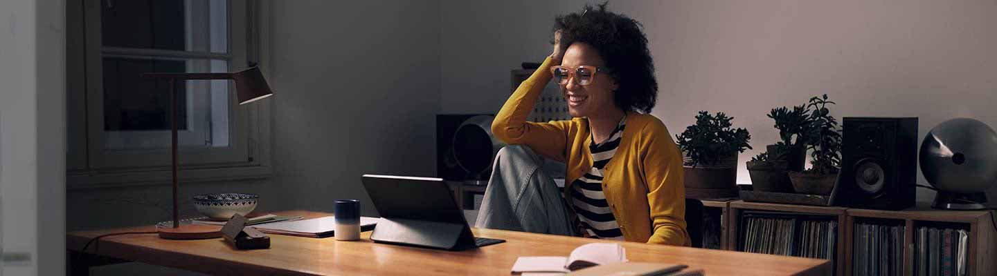 How to Earn an Associate Degree Online Fast | DeVry University